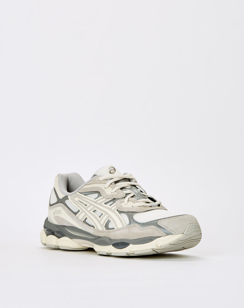 Asics — Performance Footewear for Athletes and Streetwear – Xhibition