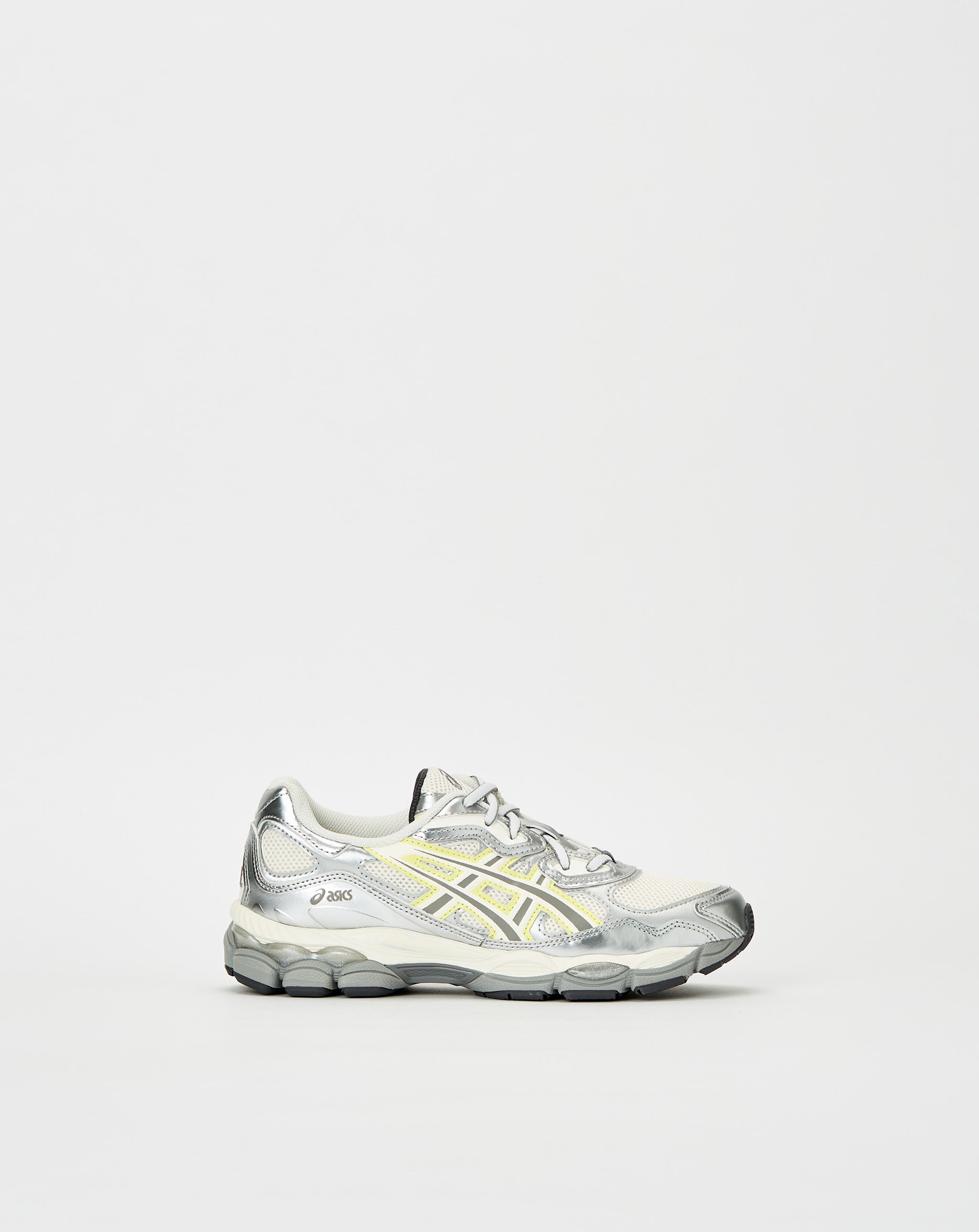 Asics — Performance Footewear for Athletes and Streetwear – Xhibition