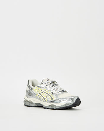 Asics — Performance Footewear for Athletes and Streetwear – Xhibition