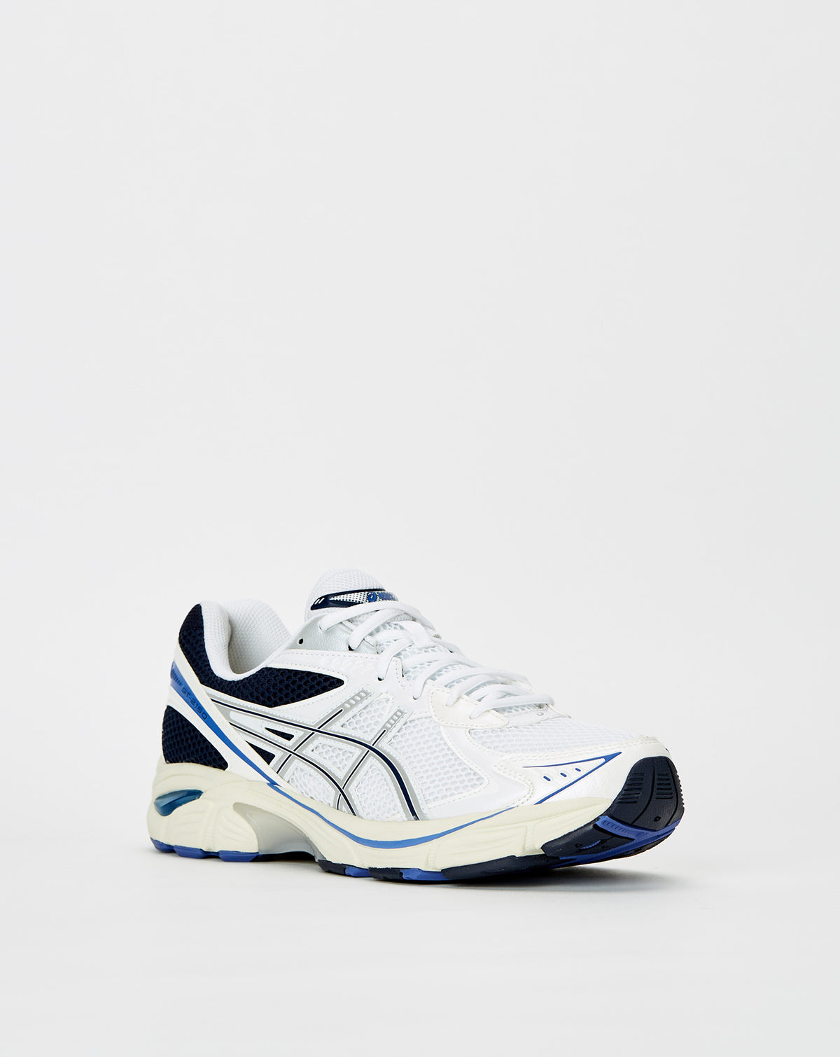 Asics — Performance Footewear for Athletes and Streetwear – Xhibition