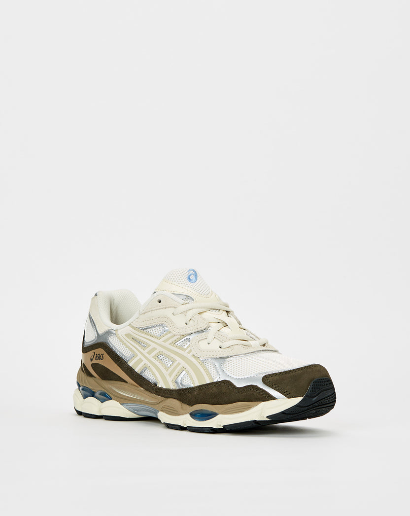 Asics — Performance Footewear for Athletes and Streetwear – Xhibition