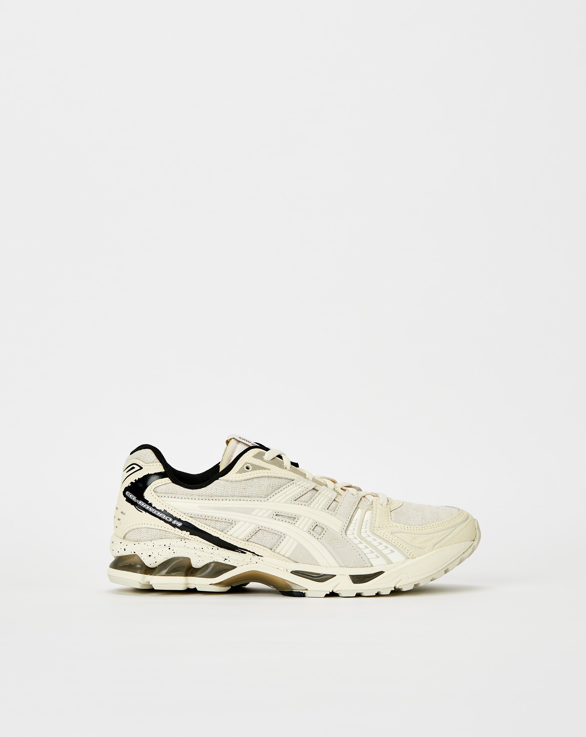 Asics – Xhibition