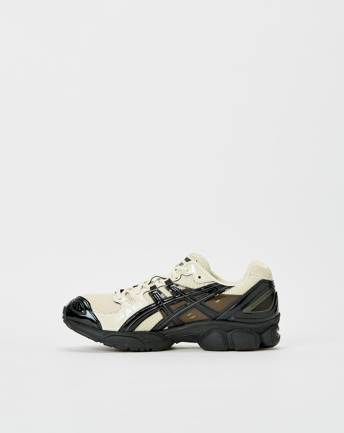 Asics — Performance Footewear for Athletes and Streetwear – Xhibition