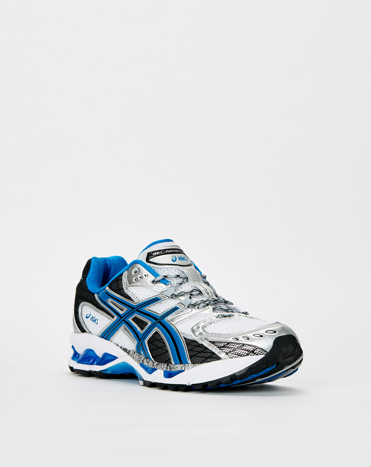 Asics — Performance Footewear for Athletes and Streetwear – Xhibition