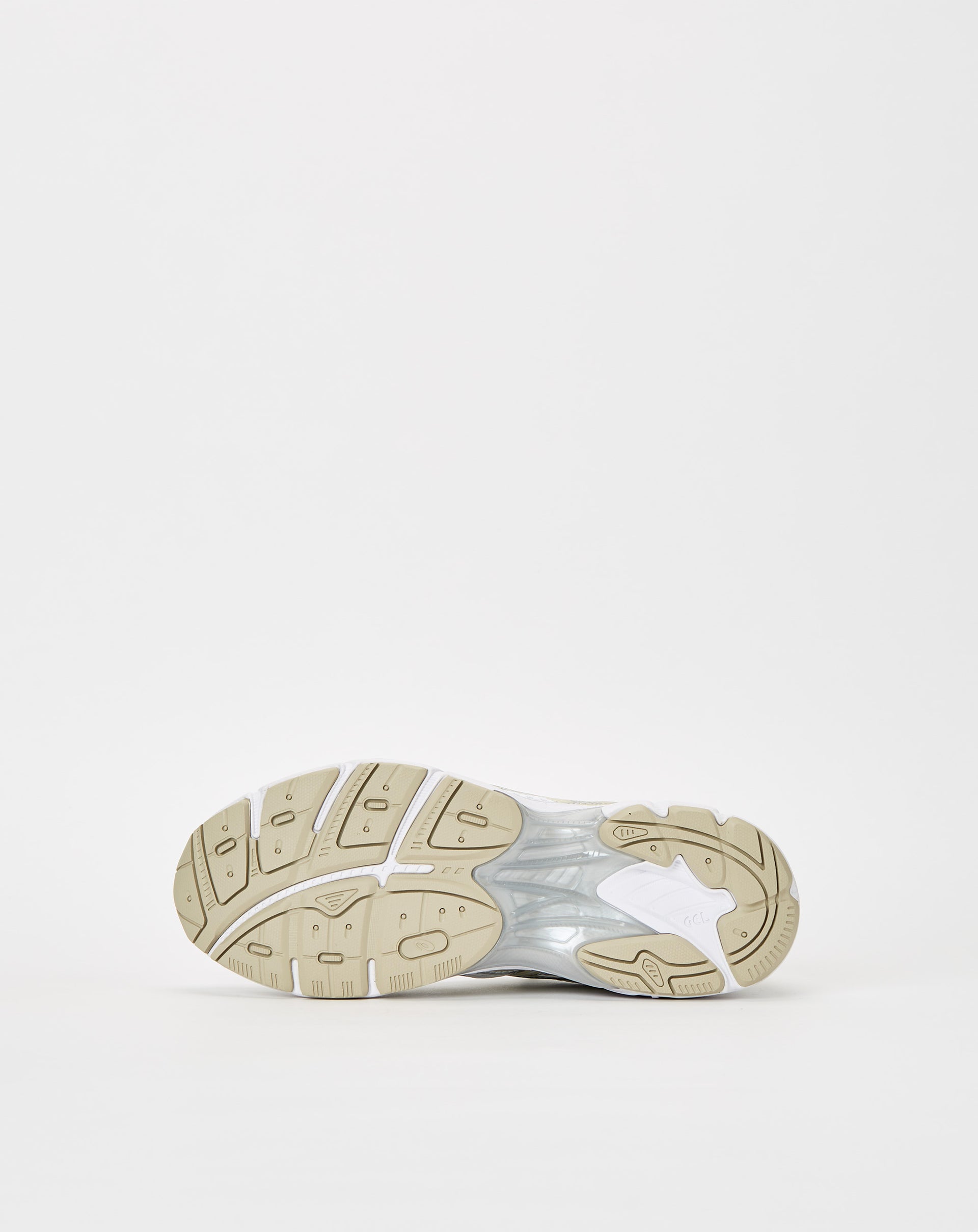 Asics — Performance Footewear for Athletes and Streetwear – Xhibition