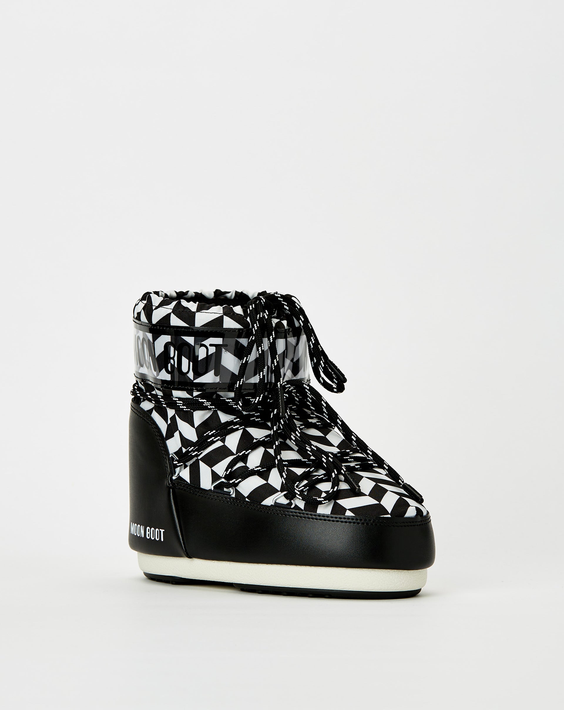 Moon Boot — Iconic Snow Boots for Winter Adventures – Xhibition