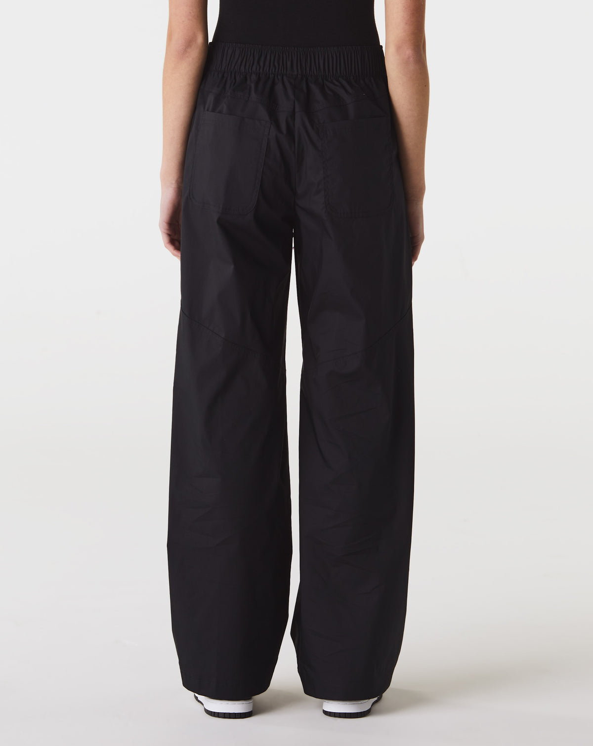 Women's Apparel – Xhibition