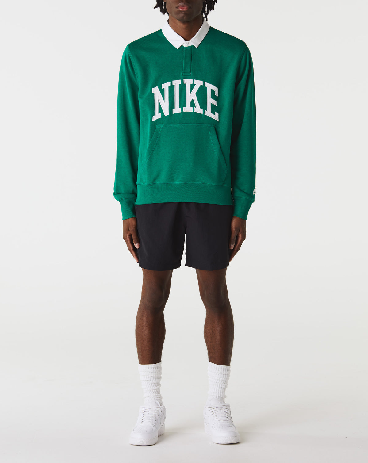 Nike — Innovation and Style for Athletes and Streetwear – Xhibition