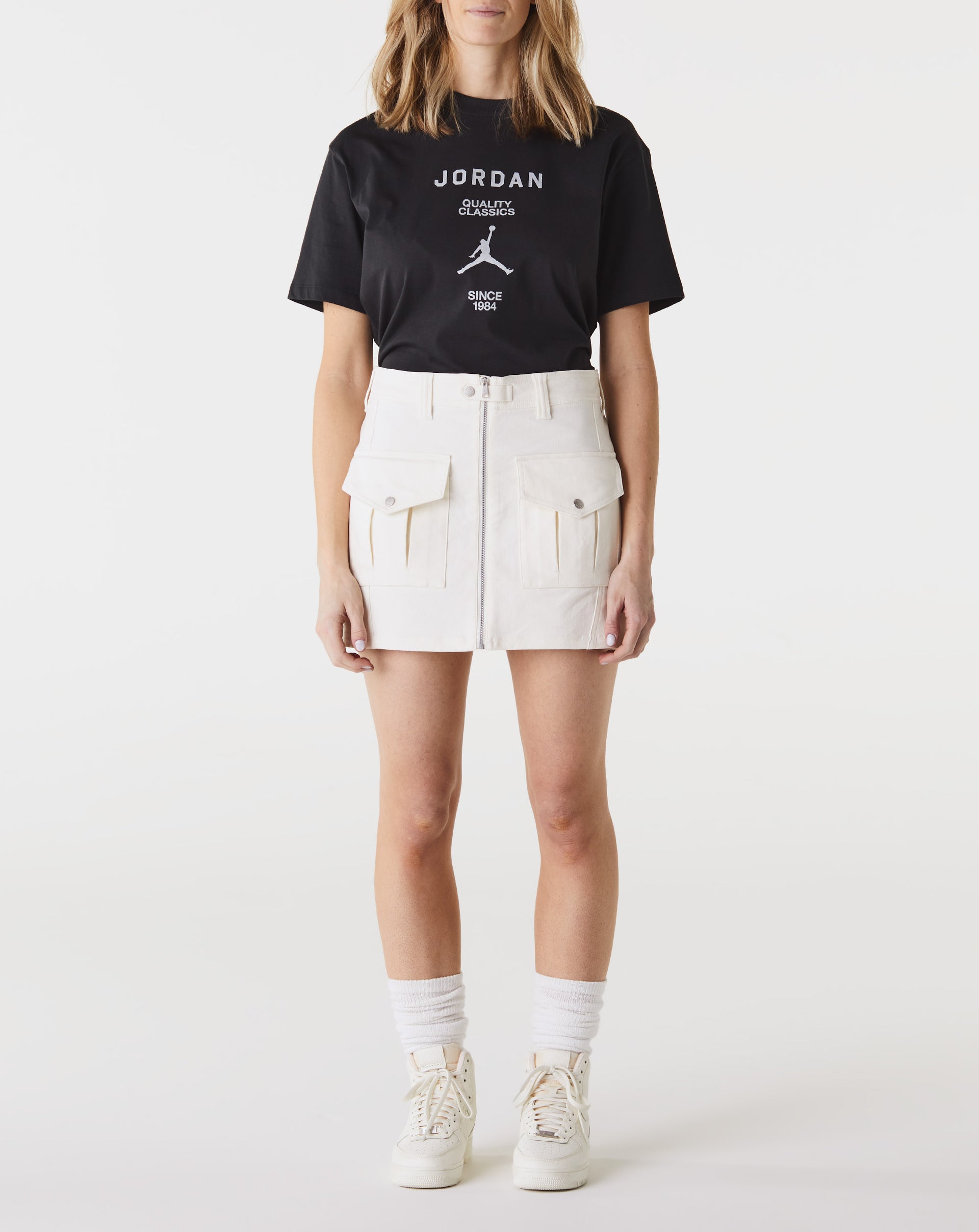 Women's Apparel – Xhibition