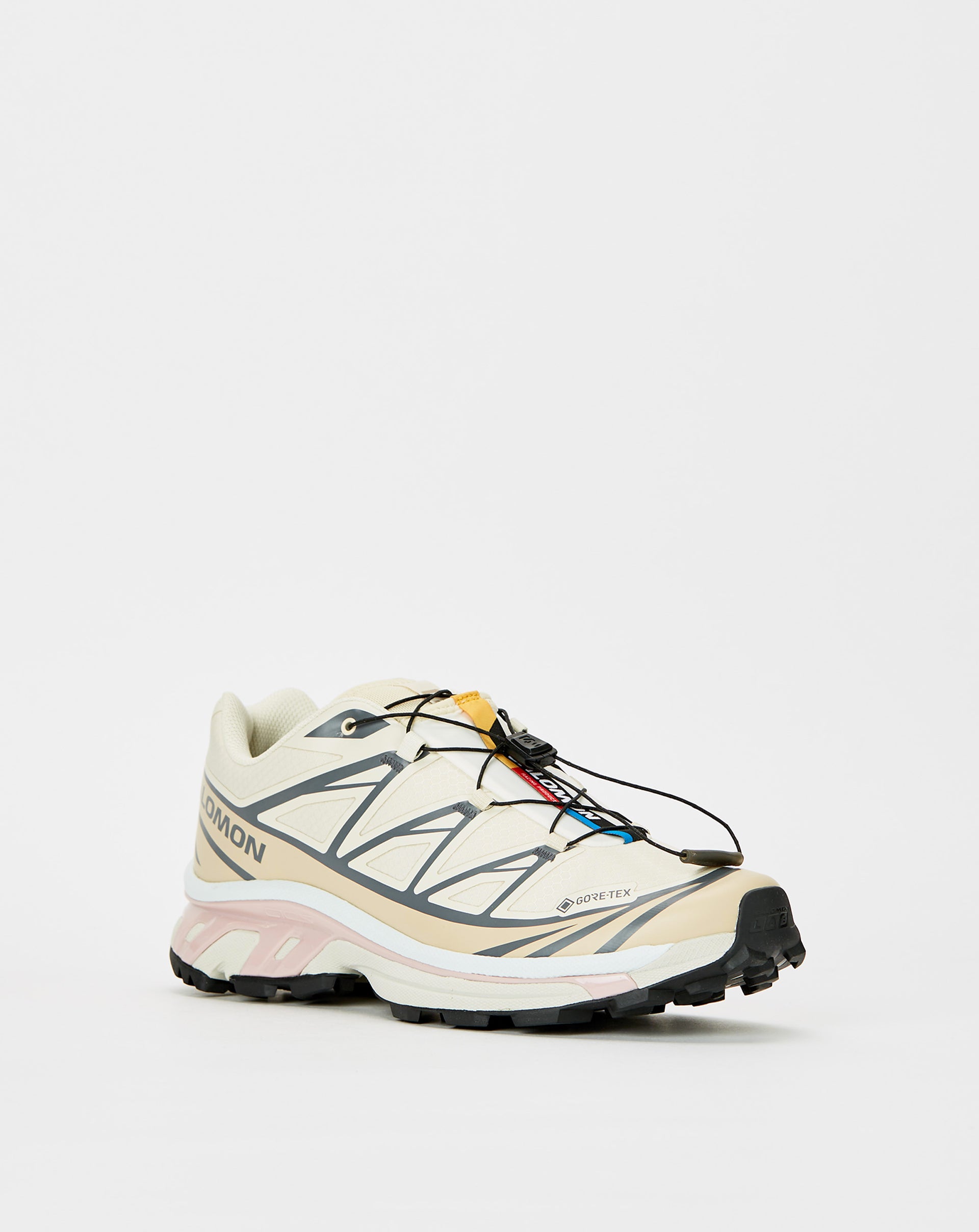 Salomon — Performance Footwear and Gear – Xhibition