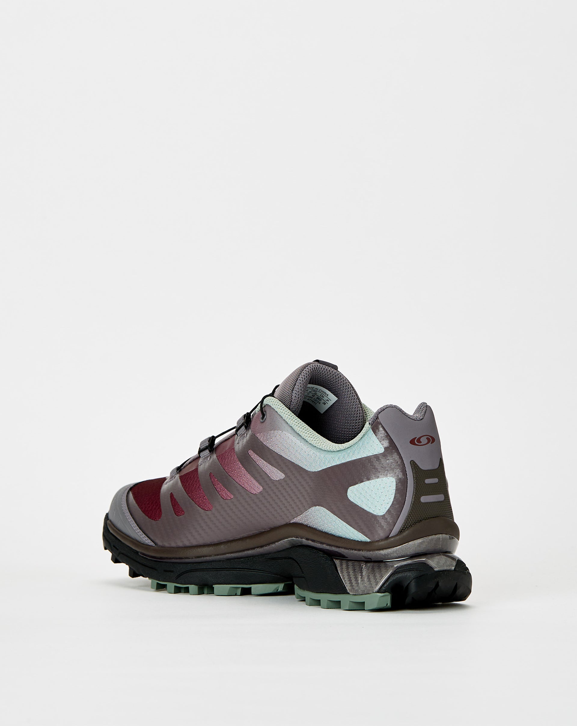 Salomon — Performance Footwear and Gear – Xhibition