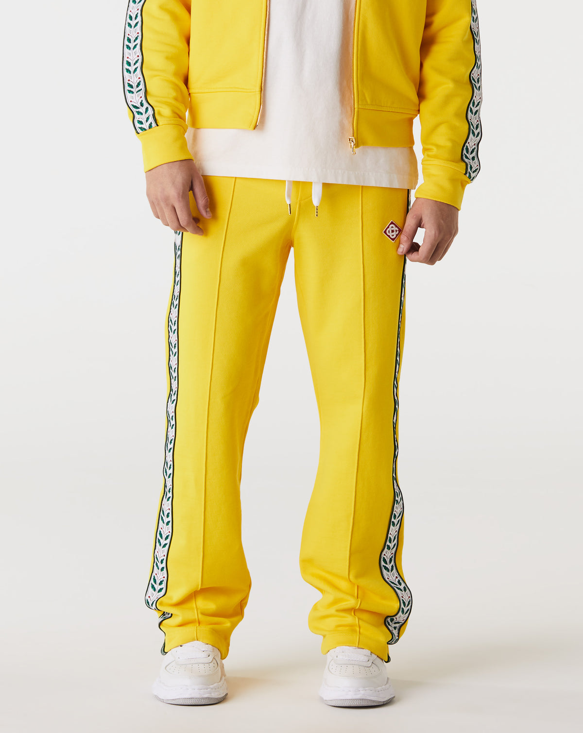 Casablanca — Sophisticated Apparel and Accessories – Xhibition